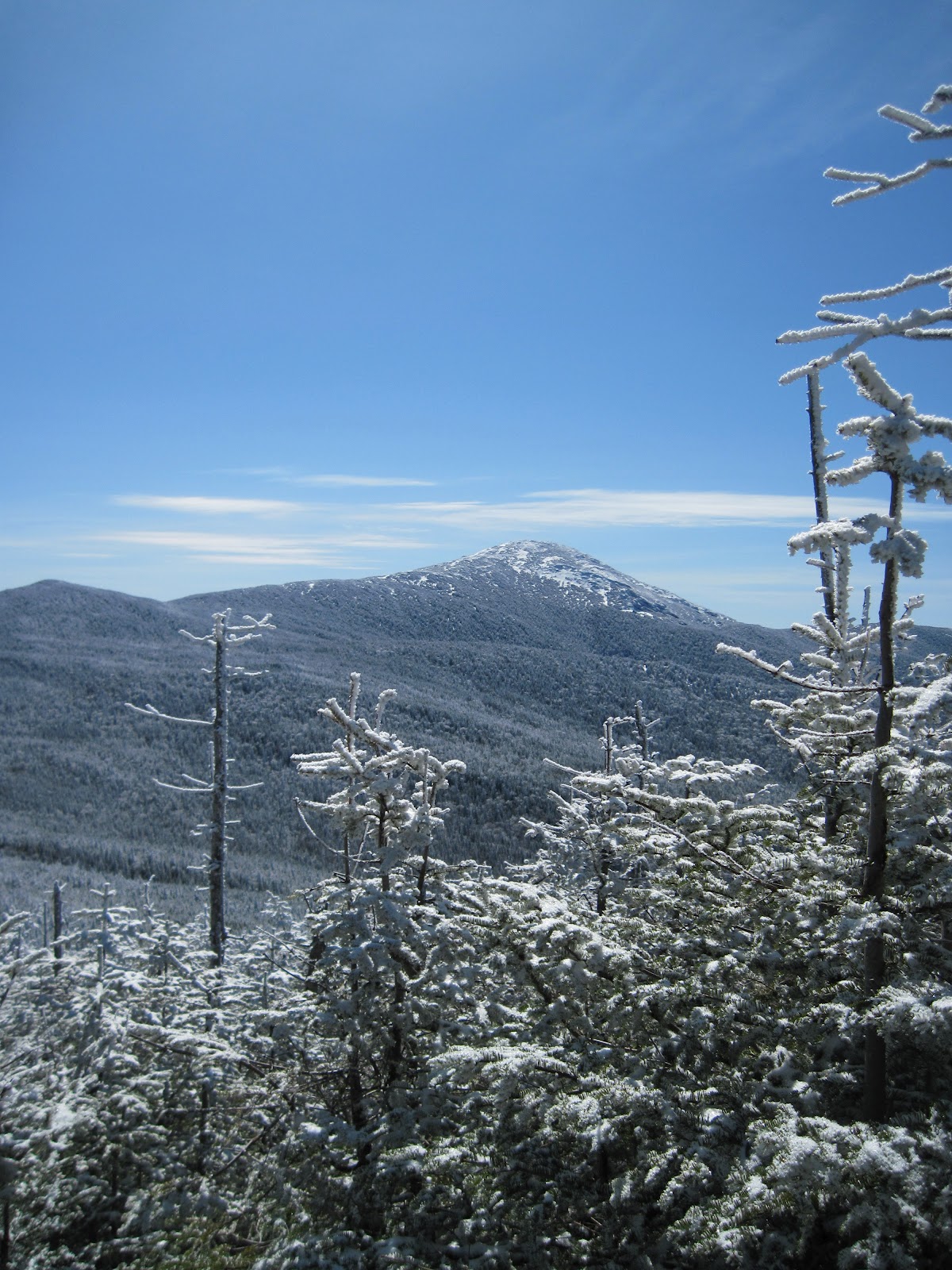 ScAtTeRbOnE's ADVENTURE'S: TABLETOP MTN ADK 46er (The "Beardcicle" Hike)