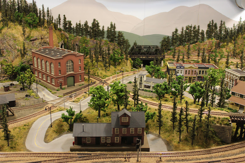 Layout Scenery Part IV - Bringing It Together - TY'S MODEL RAILROAD