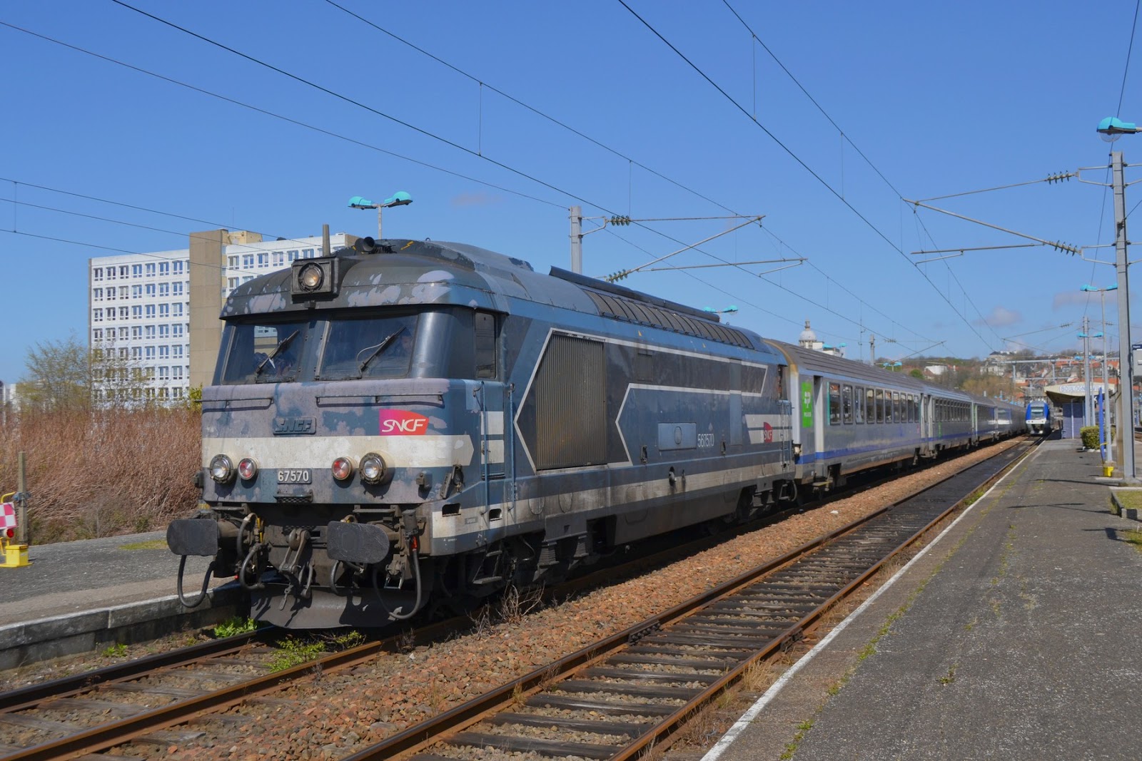 LA PASSION DU TRAIN: Rétrospective des BB 67400 + Intercités (suite et fin)