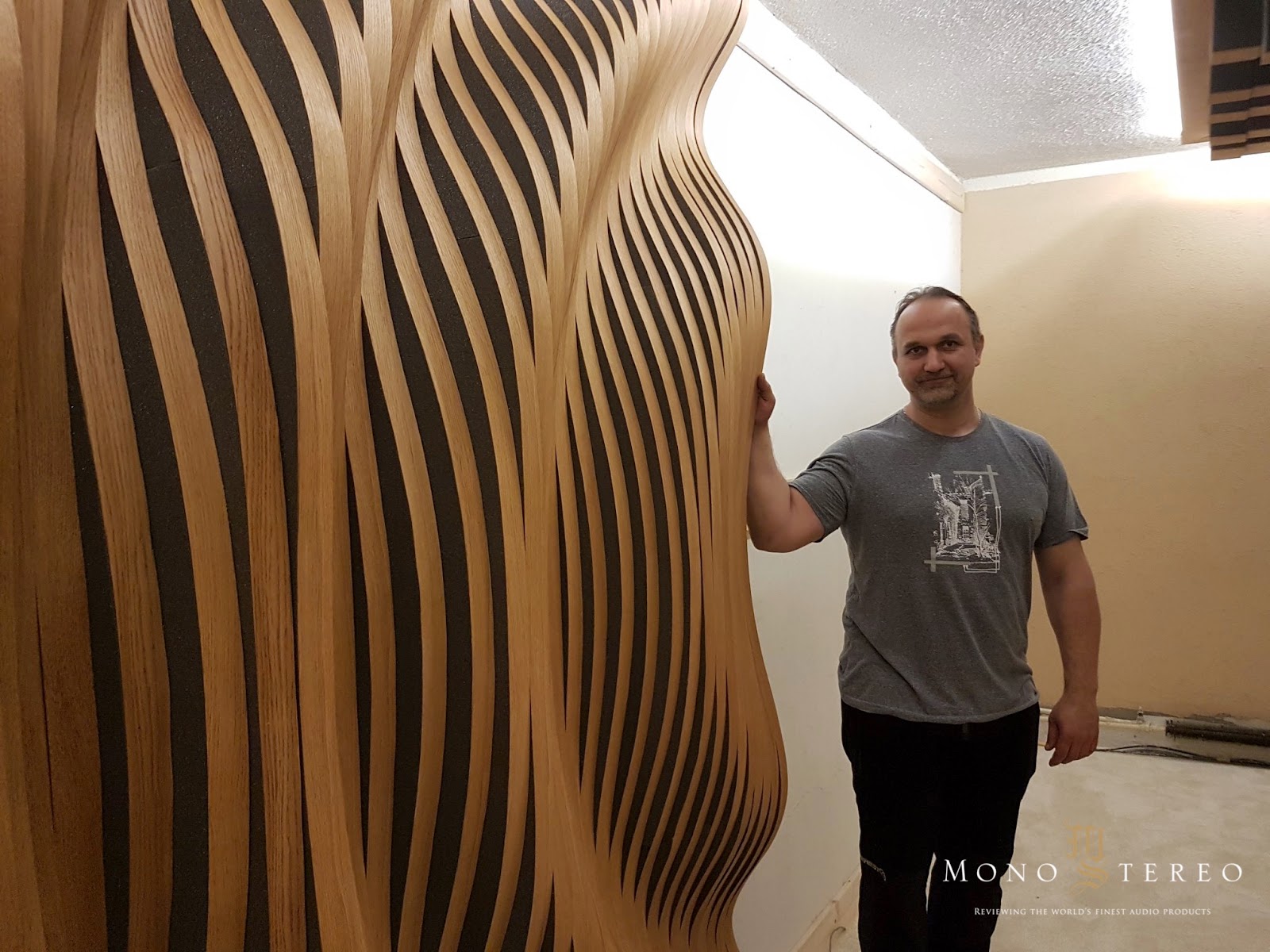 New RDacoustic hybrid diffuser – M & S | Ultimate High-Fidelity