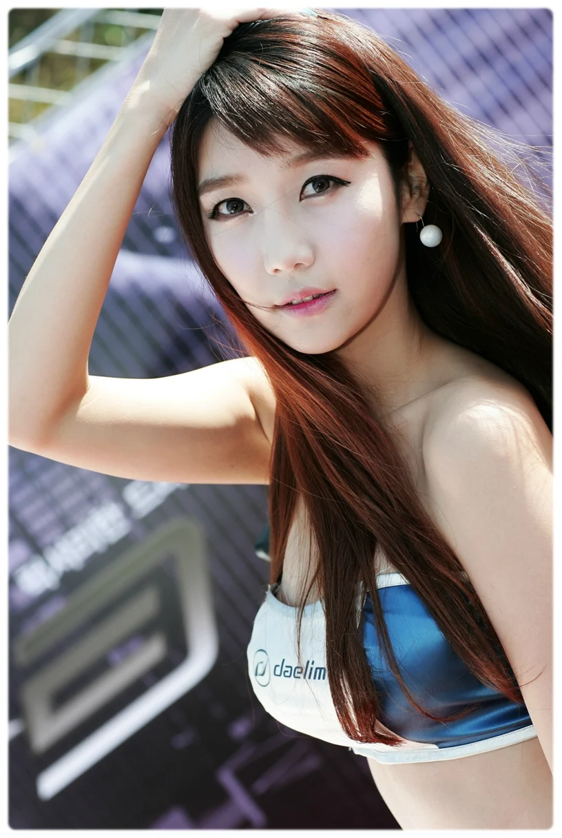 Go Jung Ah At At KSRC R4 2012 - Cute Asian Girls