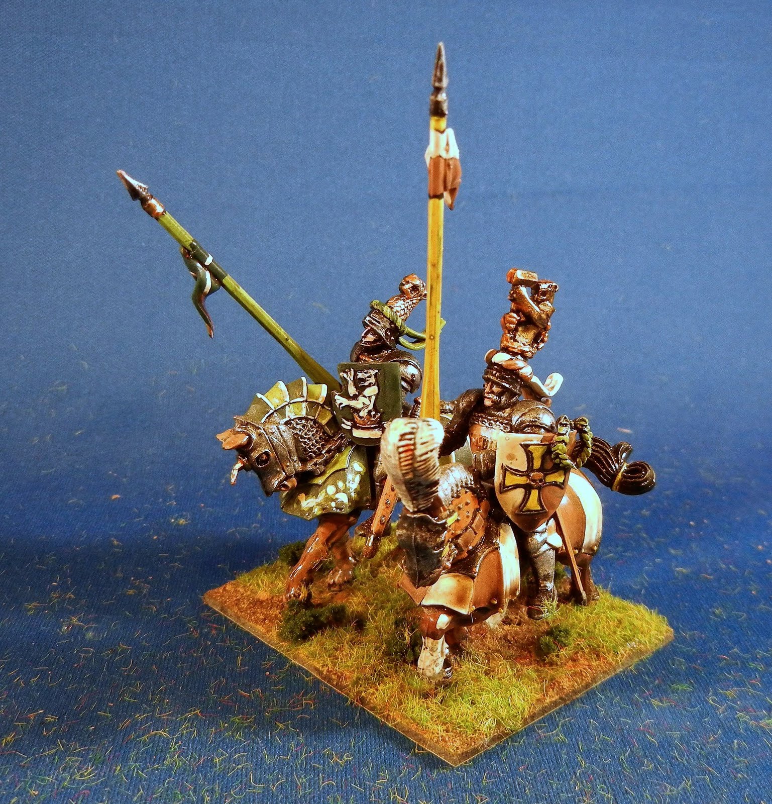 Bob's Miniature Wargaming Blog: 28mm renaissance gendarmes and artillery