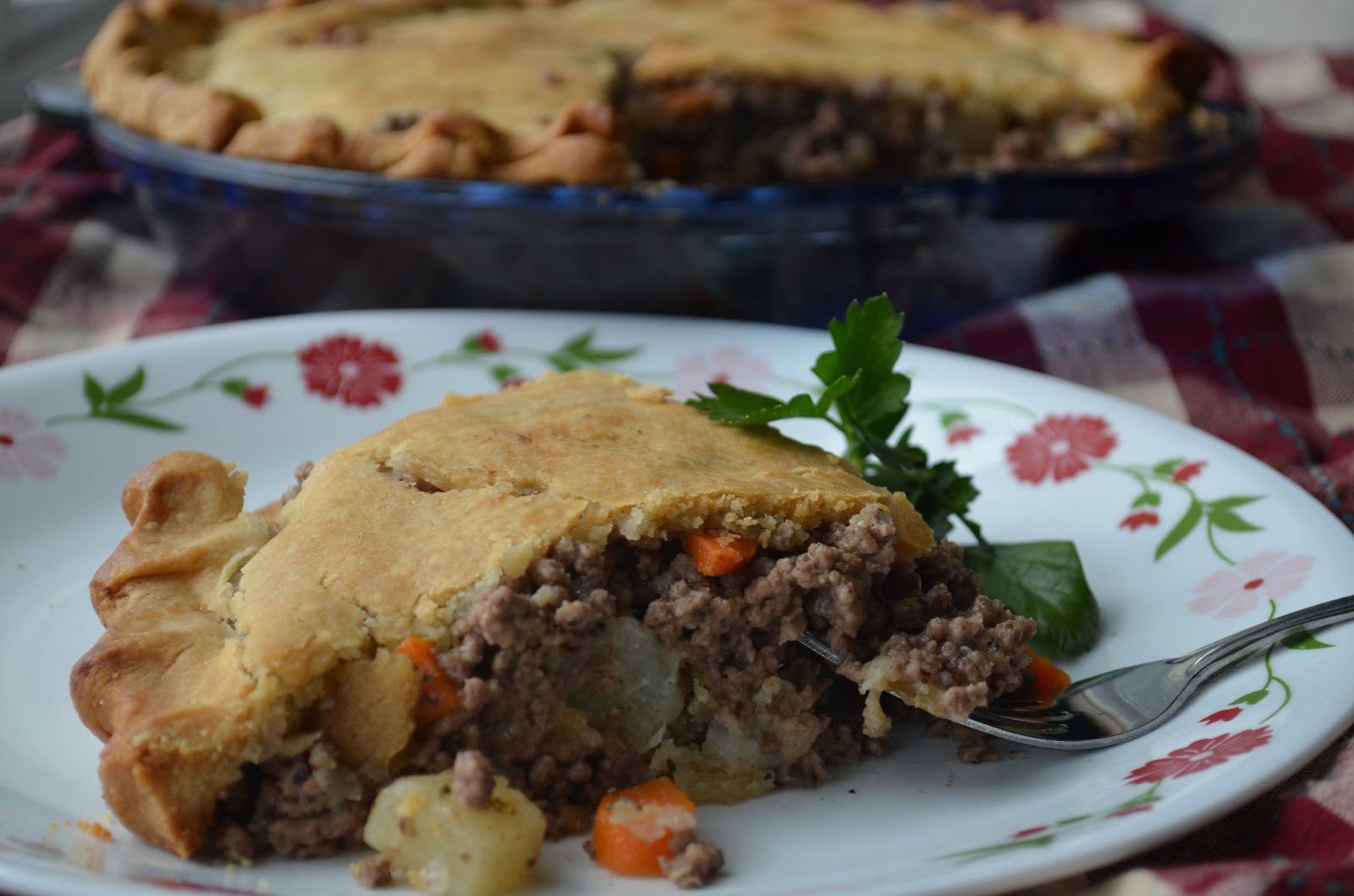 Sheilah's Kitchen: Cornish Meat Pie