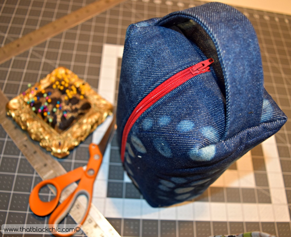 Another DIY Square Cosmetic Bag with Denim & Lips this time![ Tutorial ...