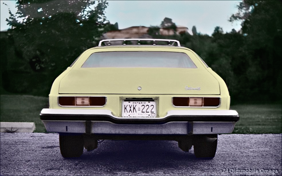 w00d's Photo Muse: The Coloured 74-Oldsmobile Omega