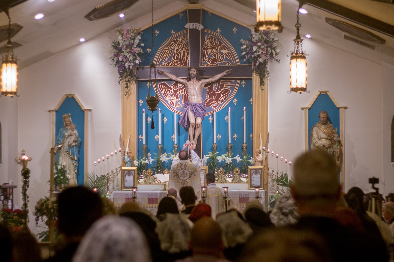 TORONTO CATHOLIC WITNESS: LIVE 10:30 a.m. (EST) Easter Monday Mass ...