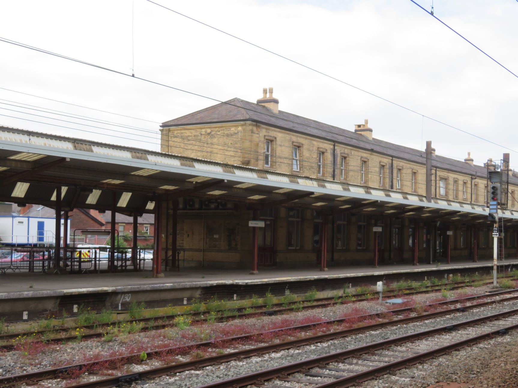 Martin Brookes Oakham: R.e.s. Preston Old Royal Mail Station