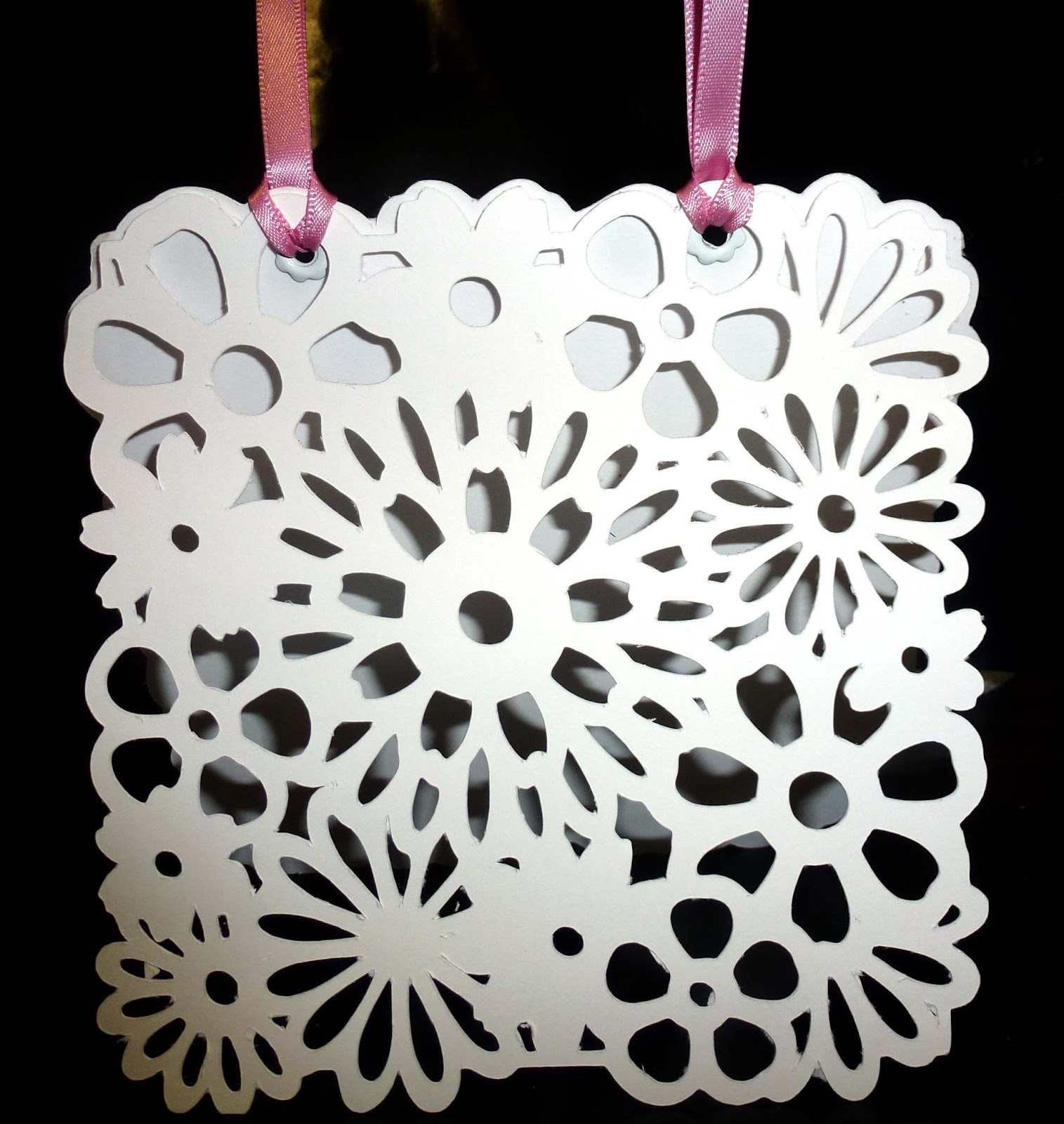 Julie's Papercraft: Cricut Cut Card