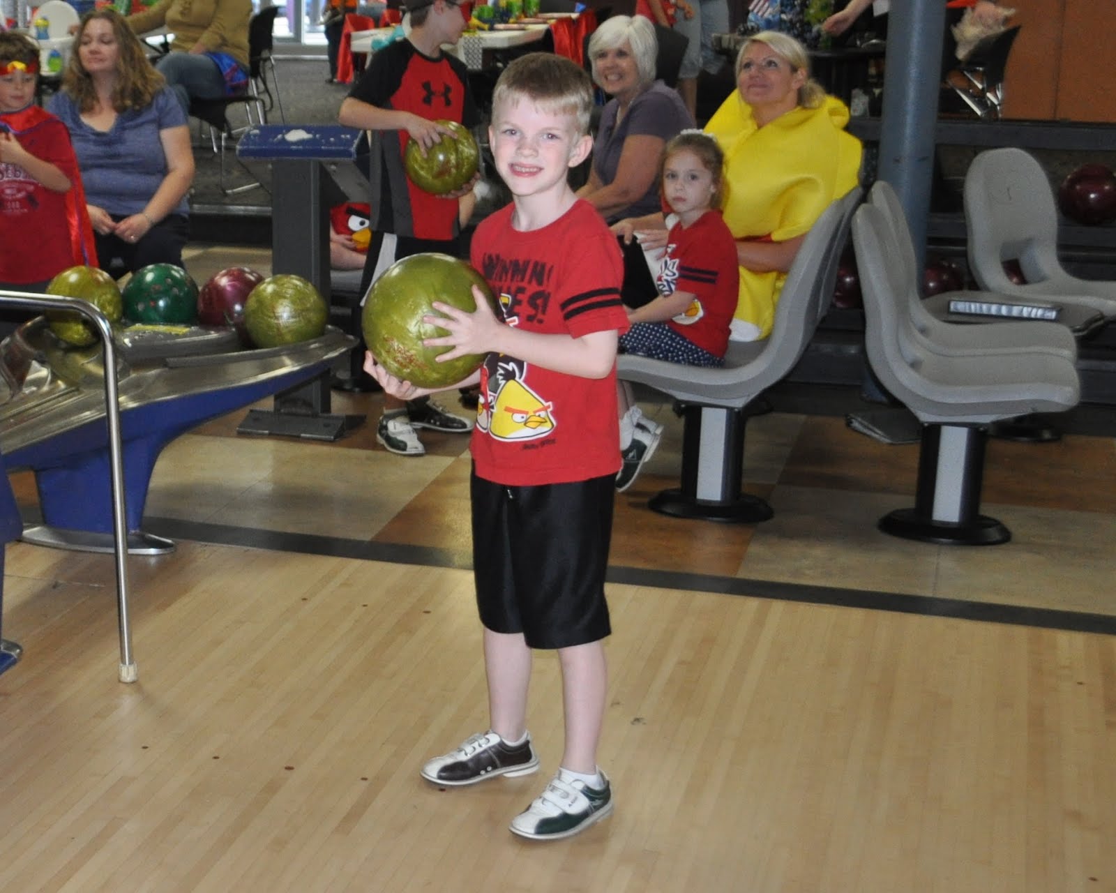 Team Smith: Angry Birds Bowling Party