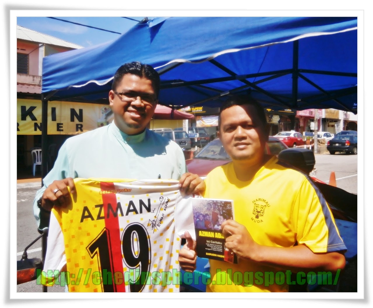 .chedinsphere.: Sudah terbit: Biografi Azman Adnan.