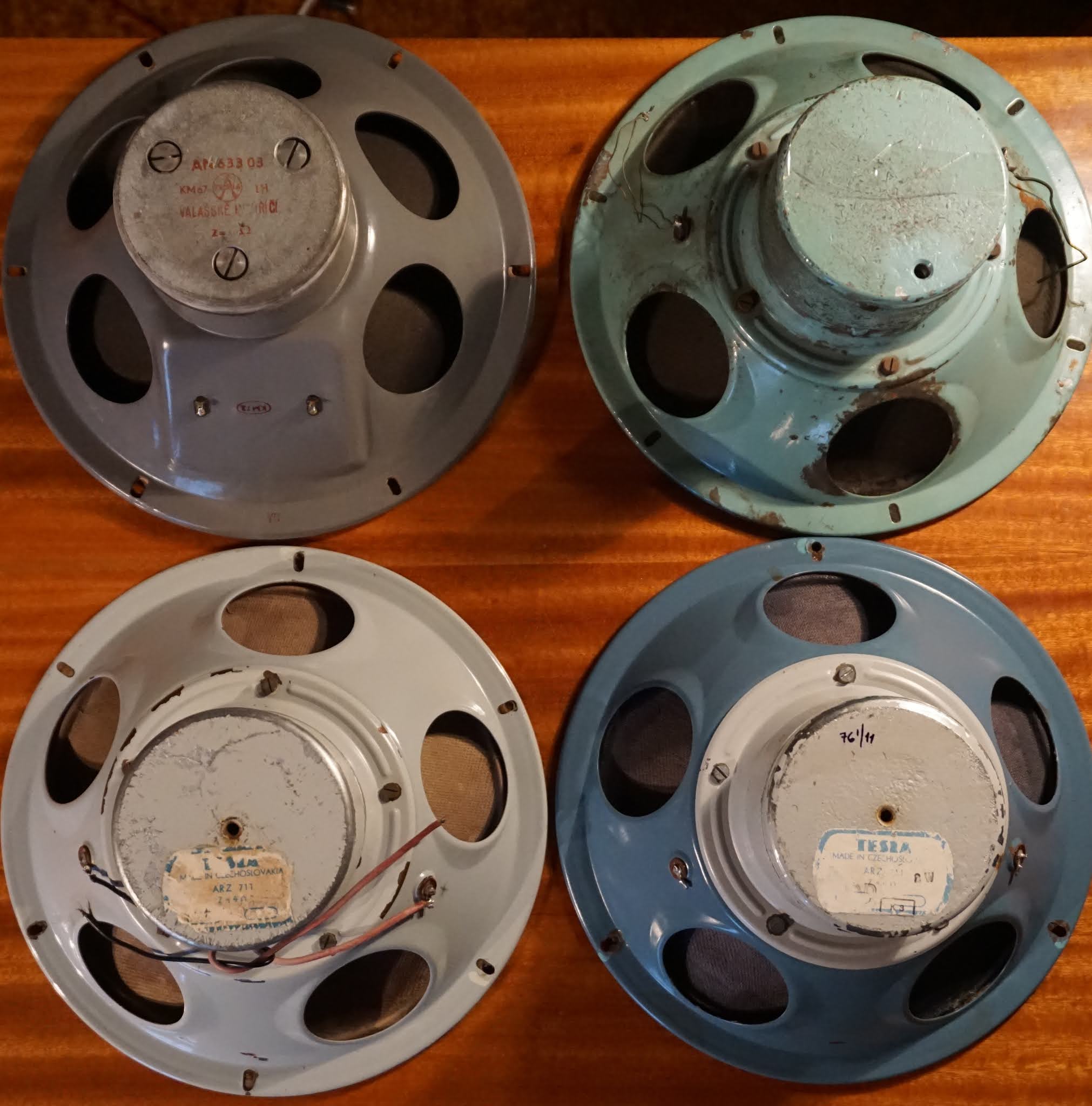 Specialista: REPRODUKTORY TESLA 11"