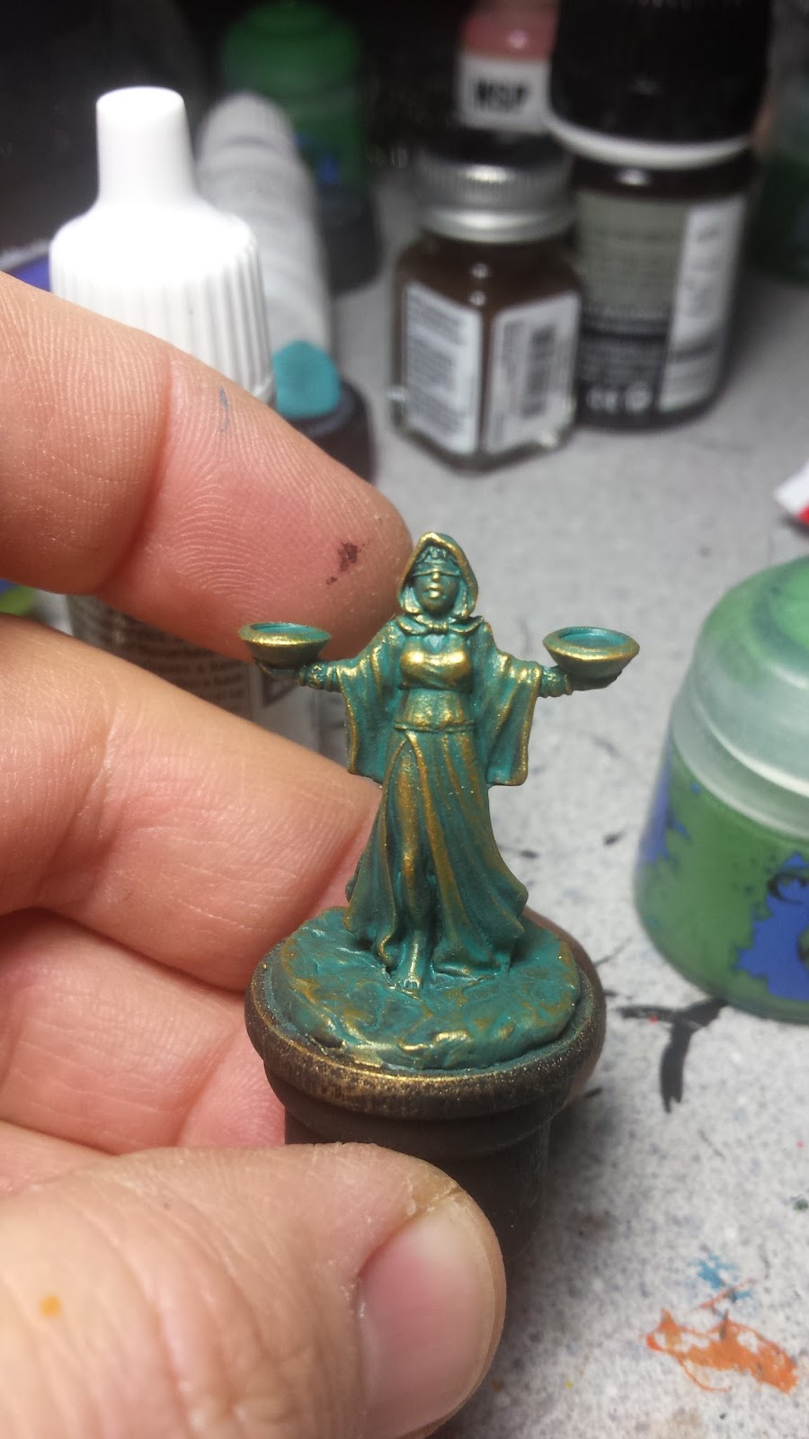 Brush Wizard: Tutorial: How to Paint Weathered Brass