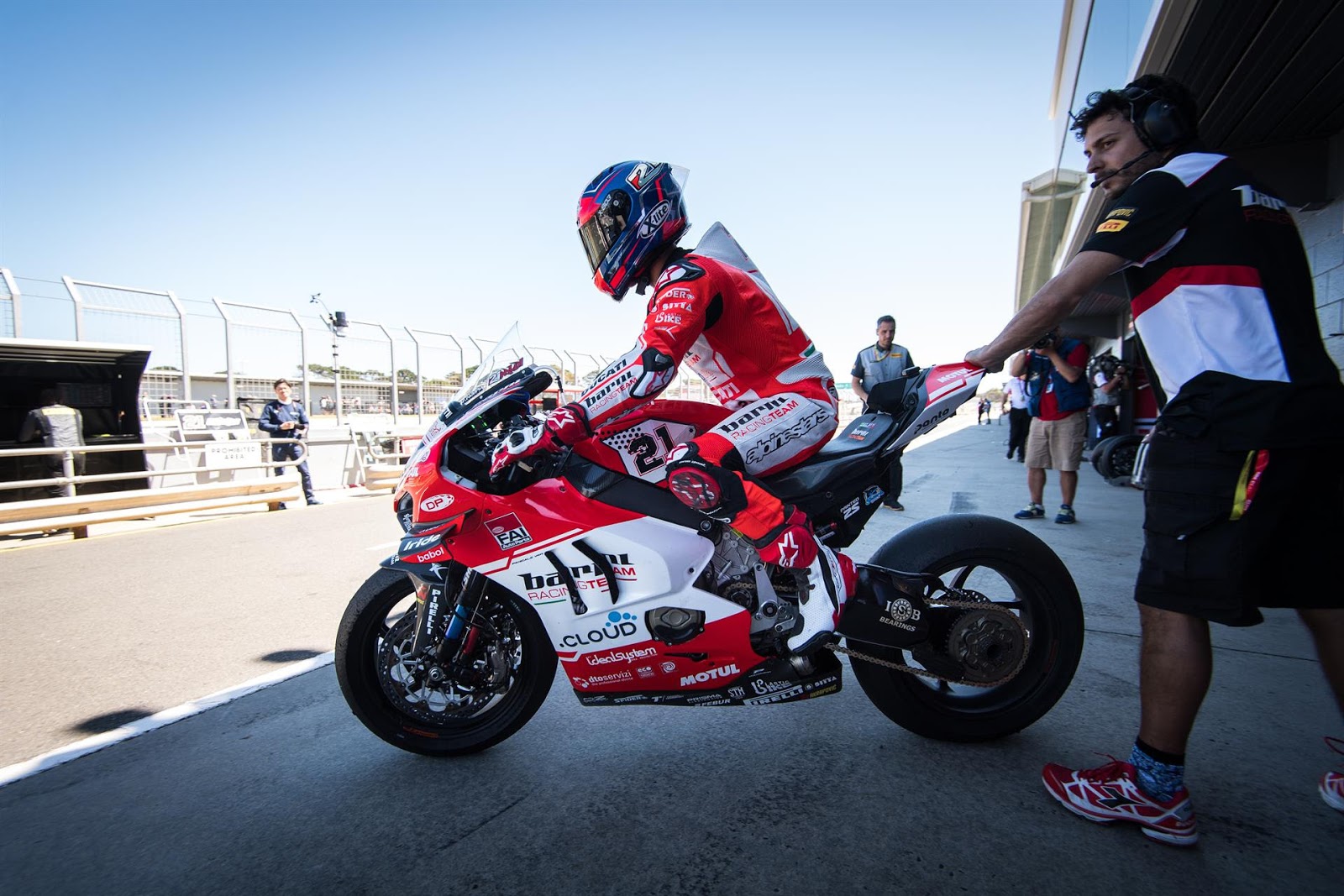 Il Ducatista - Desmo Magazine: Michael Rinaldi al debutto sulla pista ...