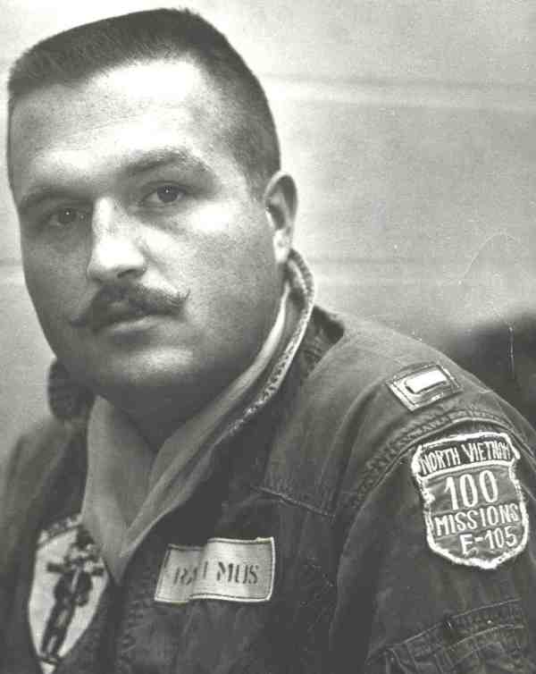 Chant du Départ: The Friday Flyby - 31 May