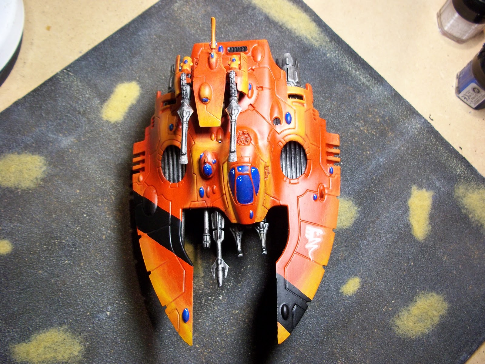 Xenos and Proud: Painted Eldar Tanks