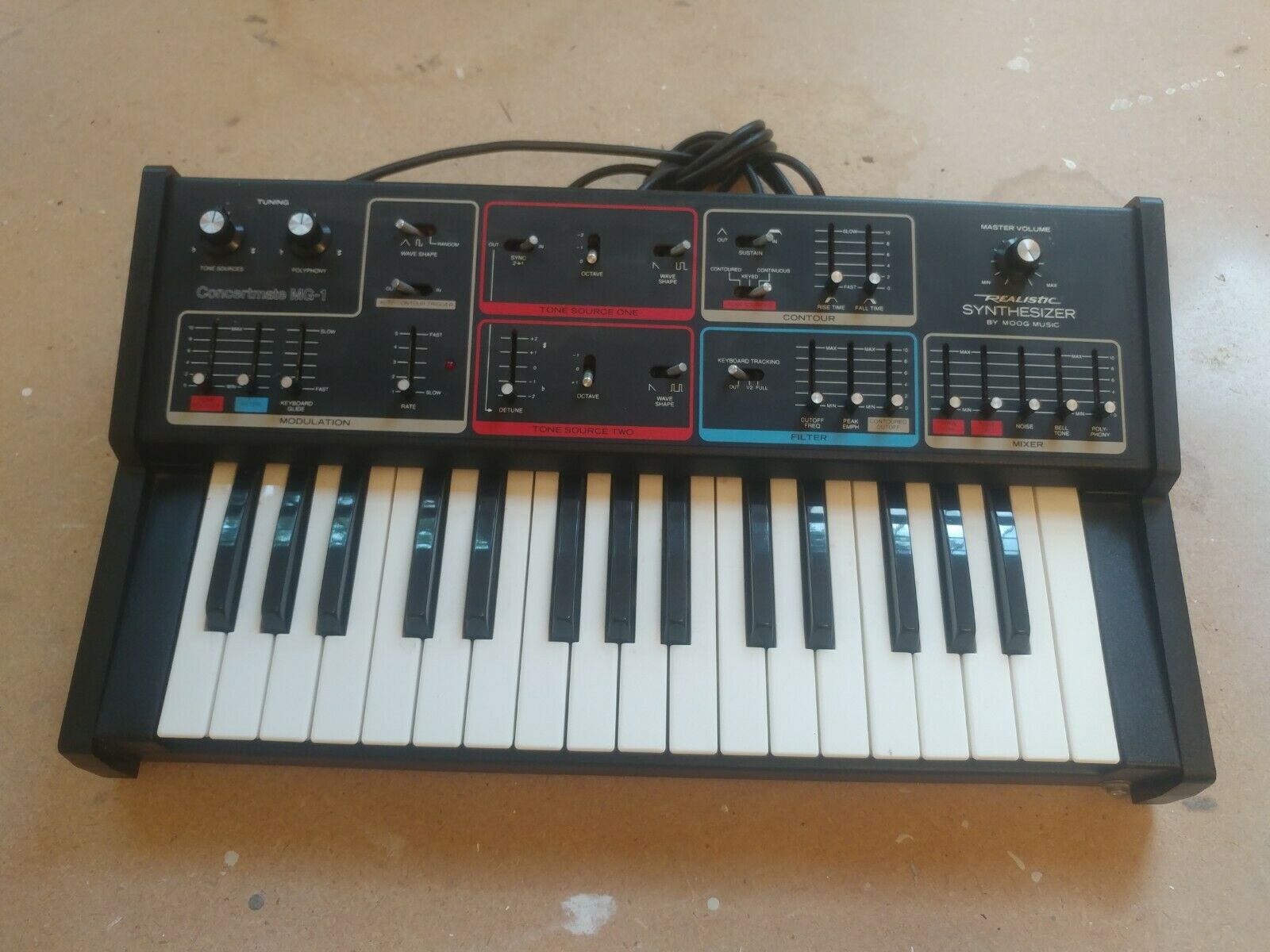 MATRIXSYNTH: 1980's Realistic Moog/RadioShack MG-1 SN 2463 w/ Original ...