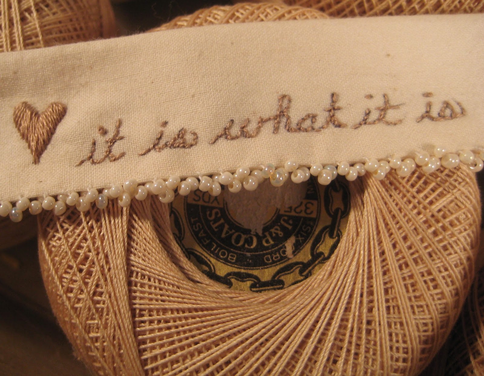 Bird Nest On The Ground: A Beaded Edge Tutorial for Louise