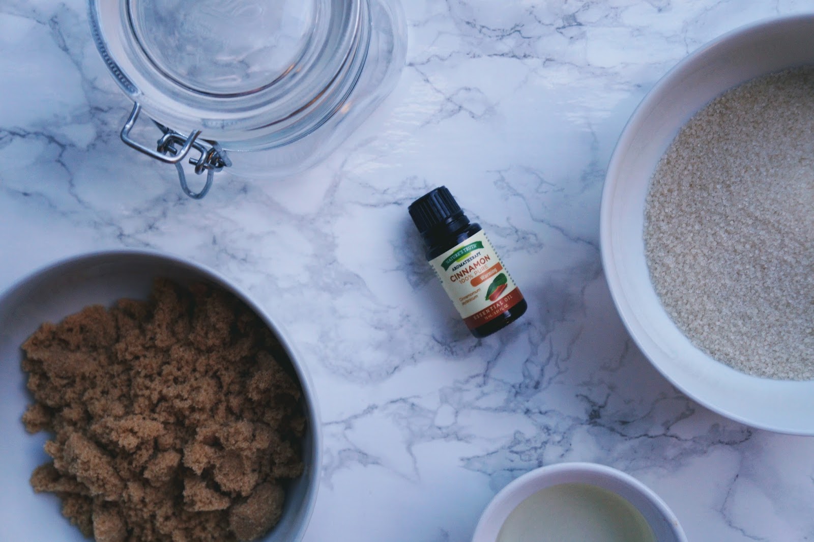 DIY Cinnamon Sugar Body Scrub Recipe / Carmen Varner // Food, Lifestyle ...