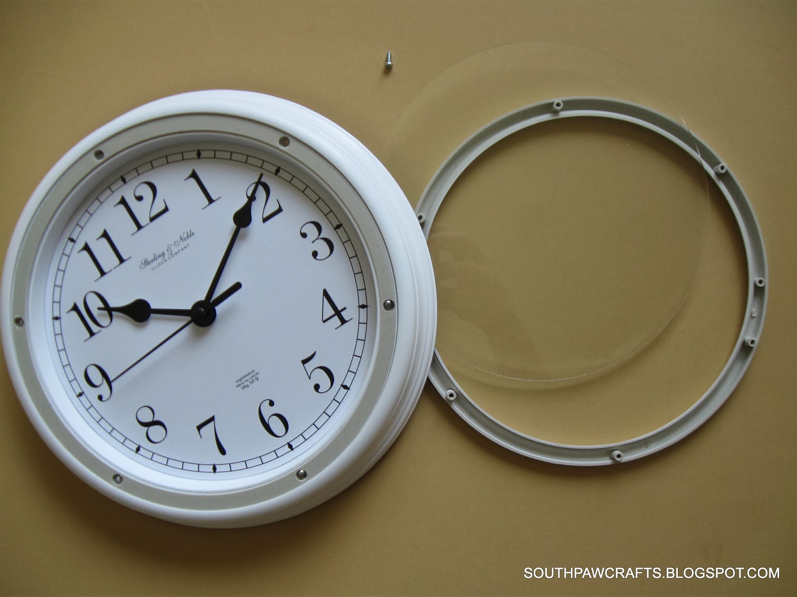 Southpaw Crafts: Customized Music Clock Face - less than successful