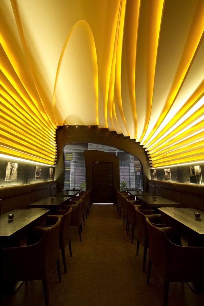 Café M - Hooman Balazadeh | ARQUIGRAFIA