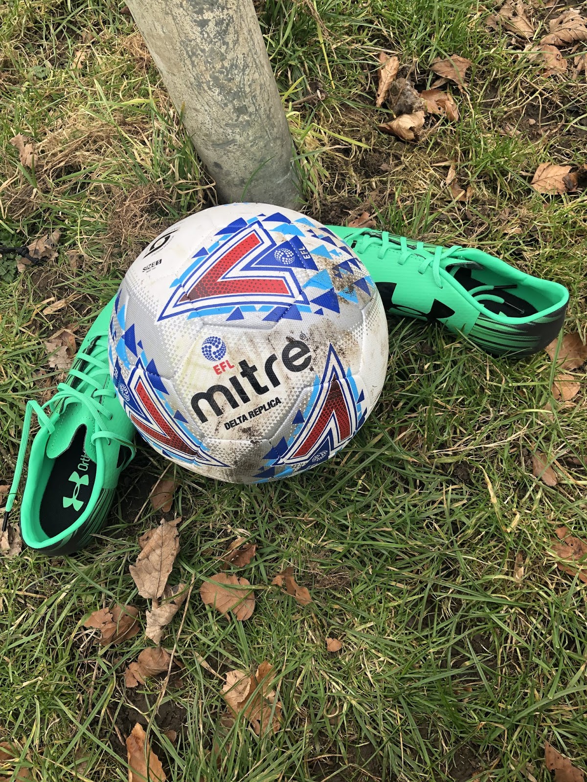 Mitre Delta Replica Football Review - TheNorthernGirl