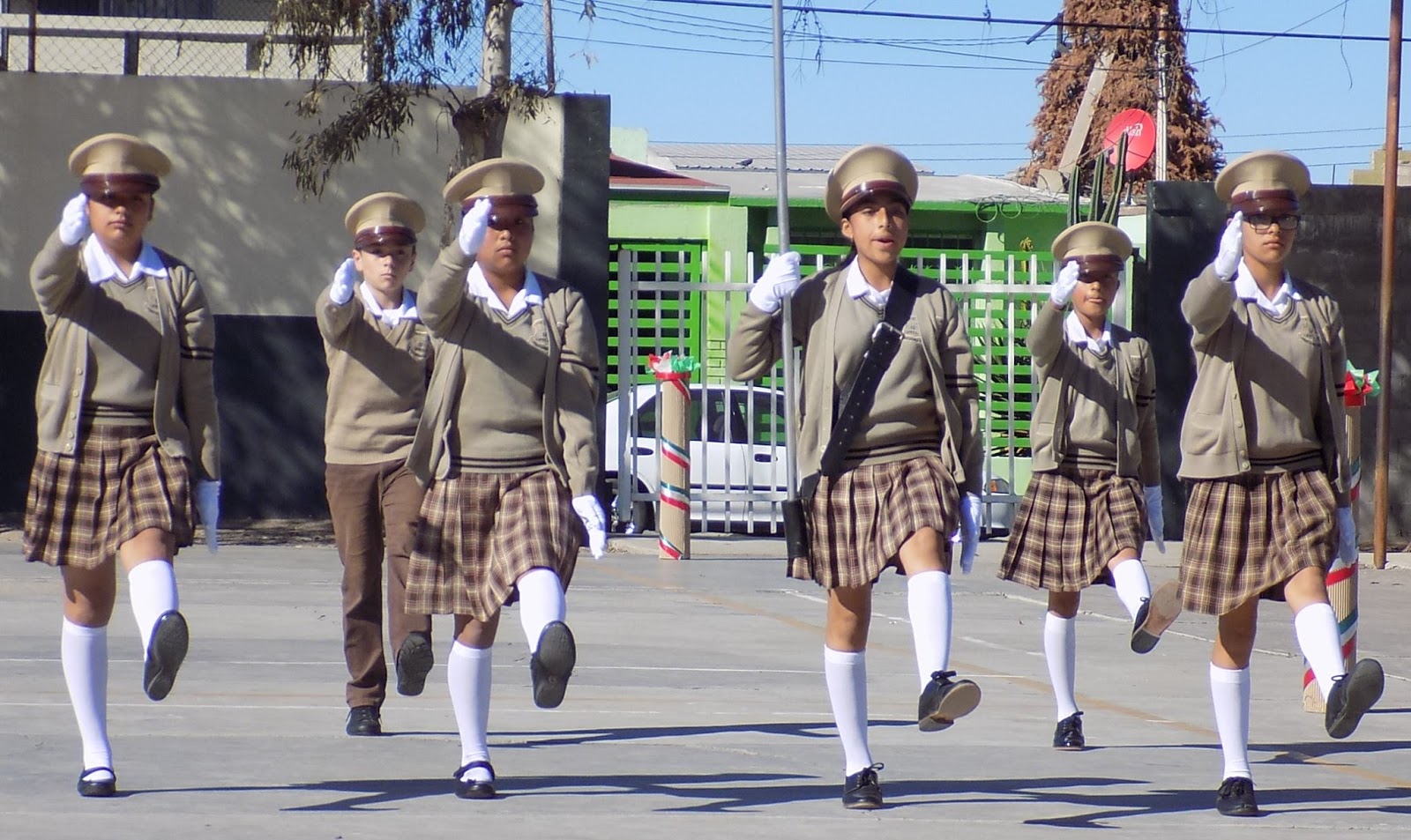 Educación BC: SE PREPARAN ZONAS ESCOLARES PARACONCURSO DE ESCOLTAS