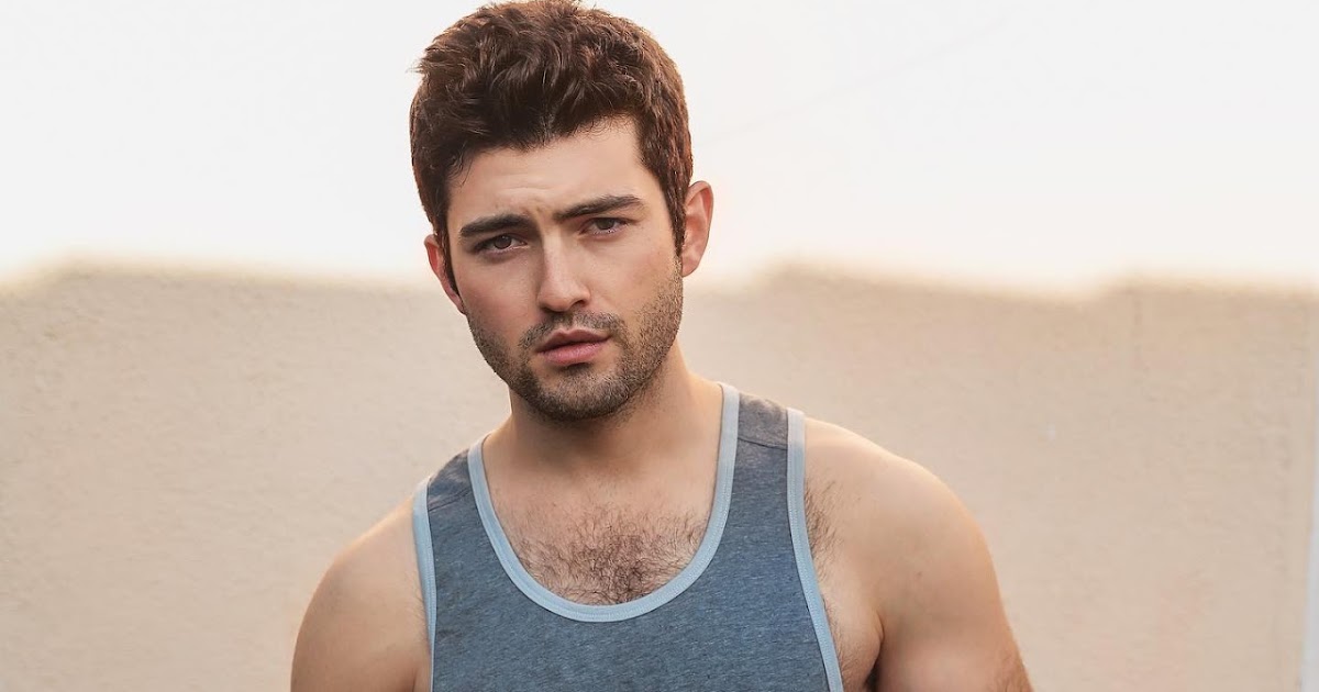 Lovely Boys: Ian Nelson