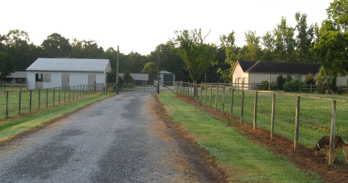 Pullin' Chocks: Remembering Cloverland Ranch