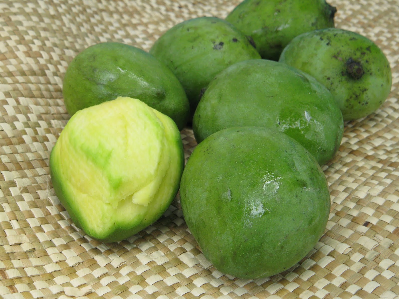 bucaio: Nature’s Tropical Summertime Largesse