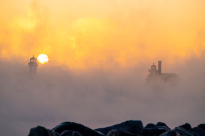 Duluth Harbor Cam: Sea Smoke and Lighthouses
