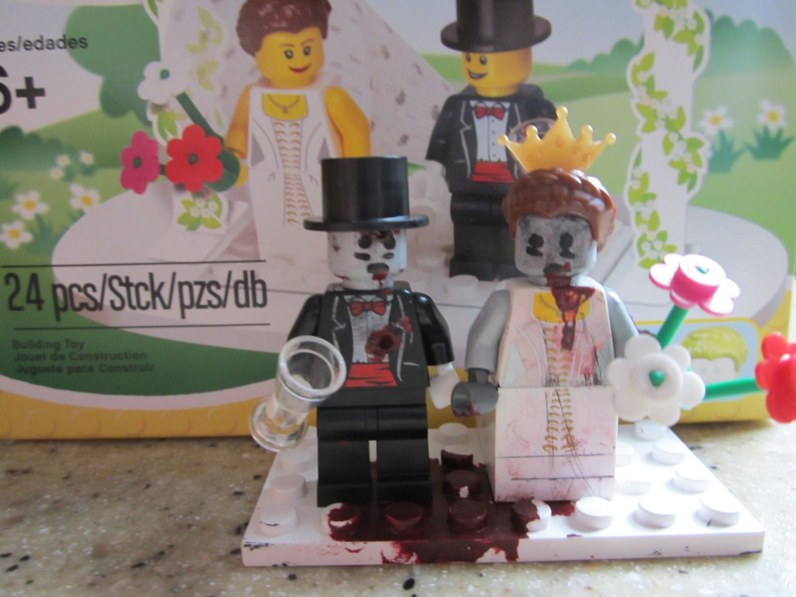 AnitaWeds: AnitaWeds Giveaway - Lego Zombie Couple!