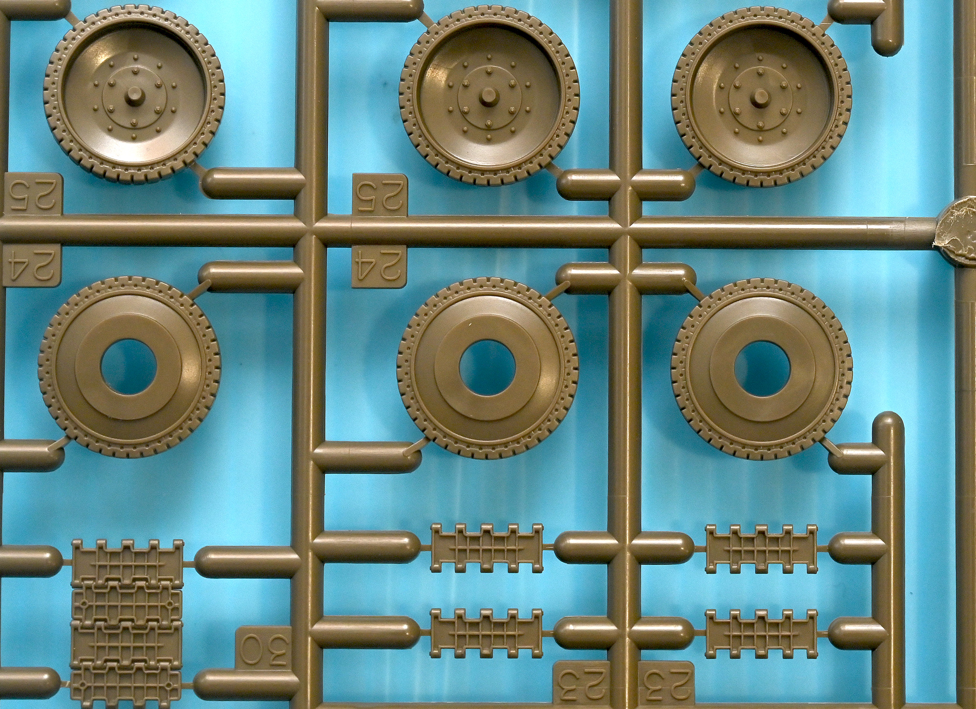 TAMIYA 1/48 NO:32527 Russian Tank Destroyer SU-122 開盒