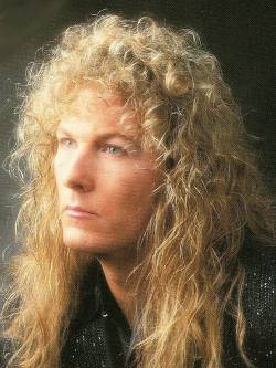 Zona Rock Dan Metal : MARCIE FREE