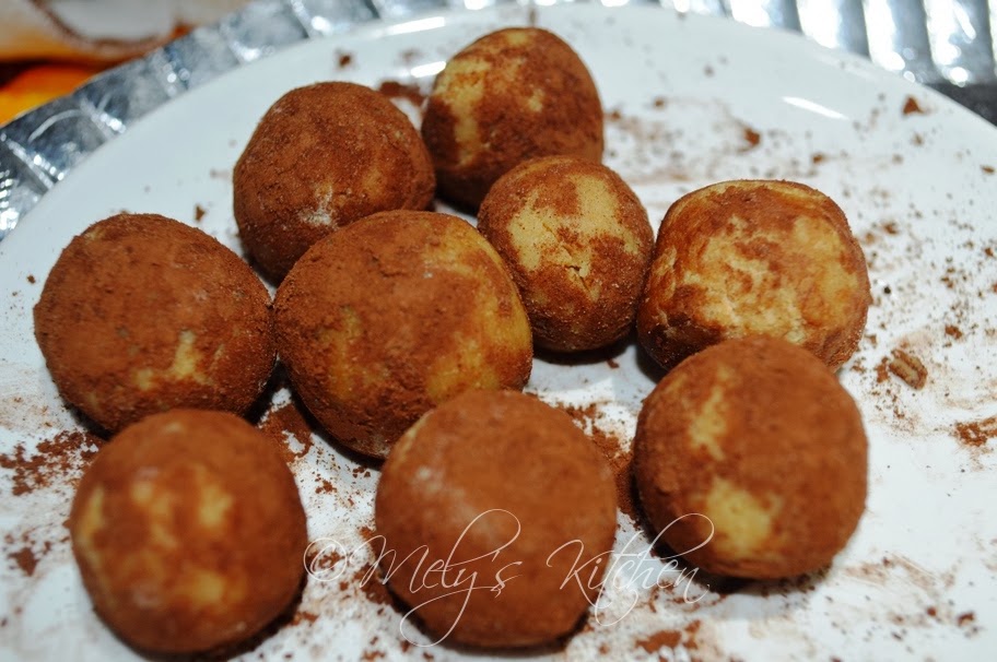Mely's kitchen: How to Make Munchkins
