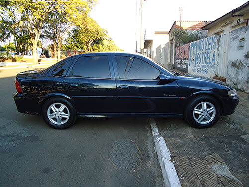 Carros brasileiros que fizeram sucesso e marcaram época: Vectra de 2ª ...