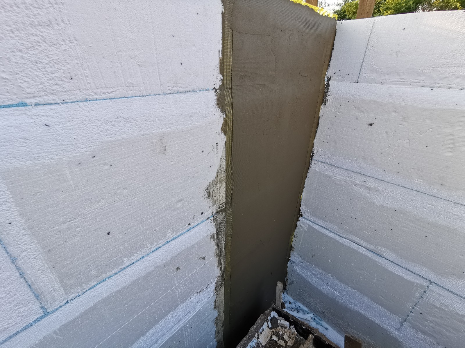 Statybininko namas: Pamatų šiltinimas II dalis (armavimas)