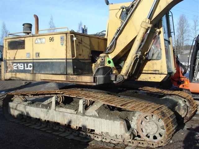 المحلاوي للإستيراد والتصدير (معدات ثقيلة): CAT 219 LC Caterpillar