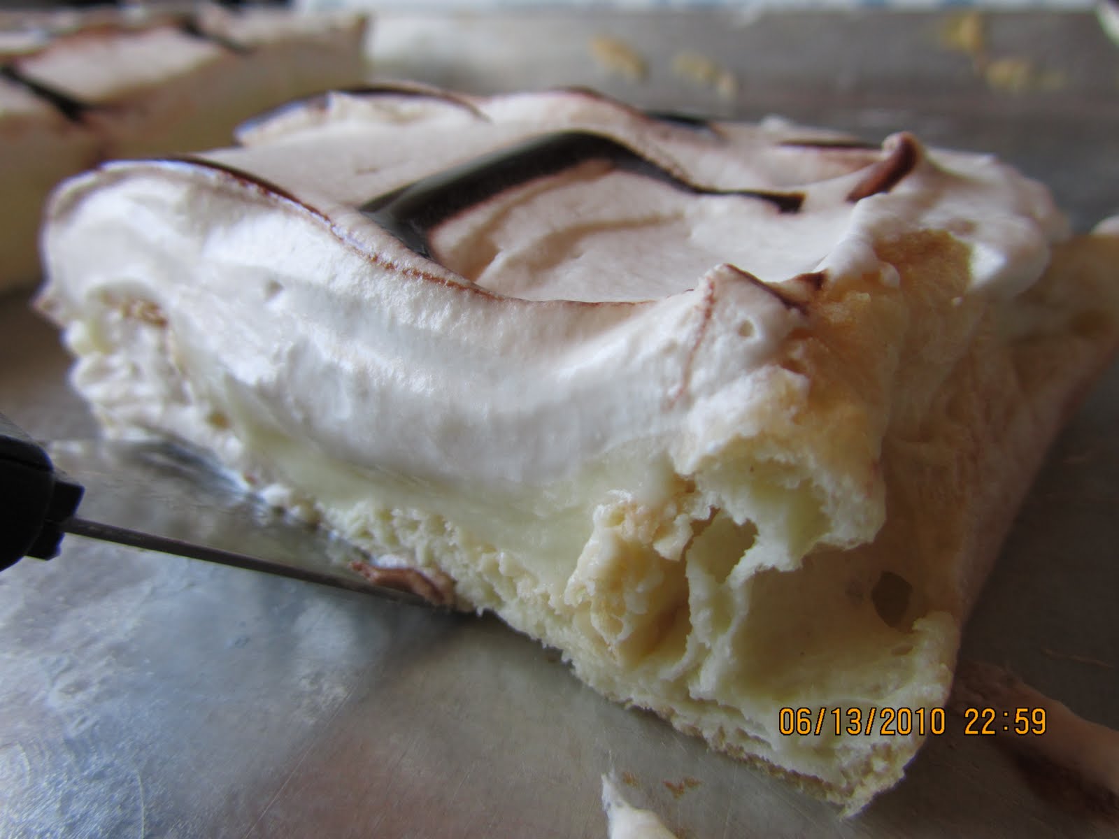 Mennonite Girls Can Cook: Cream Puff Dessert