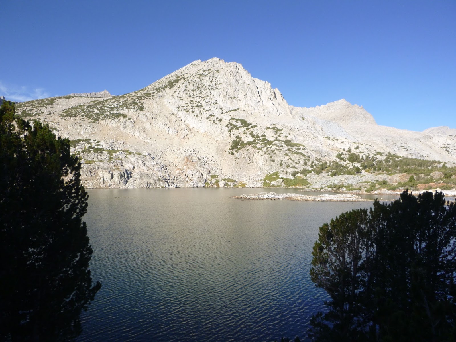 Y.A.R.B.: Backpacking the Evolution Lake Loop