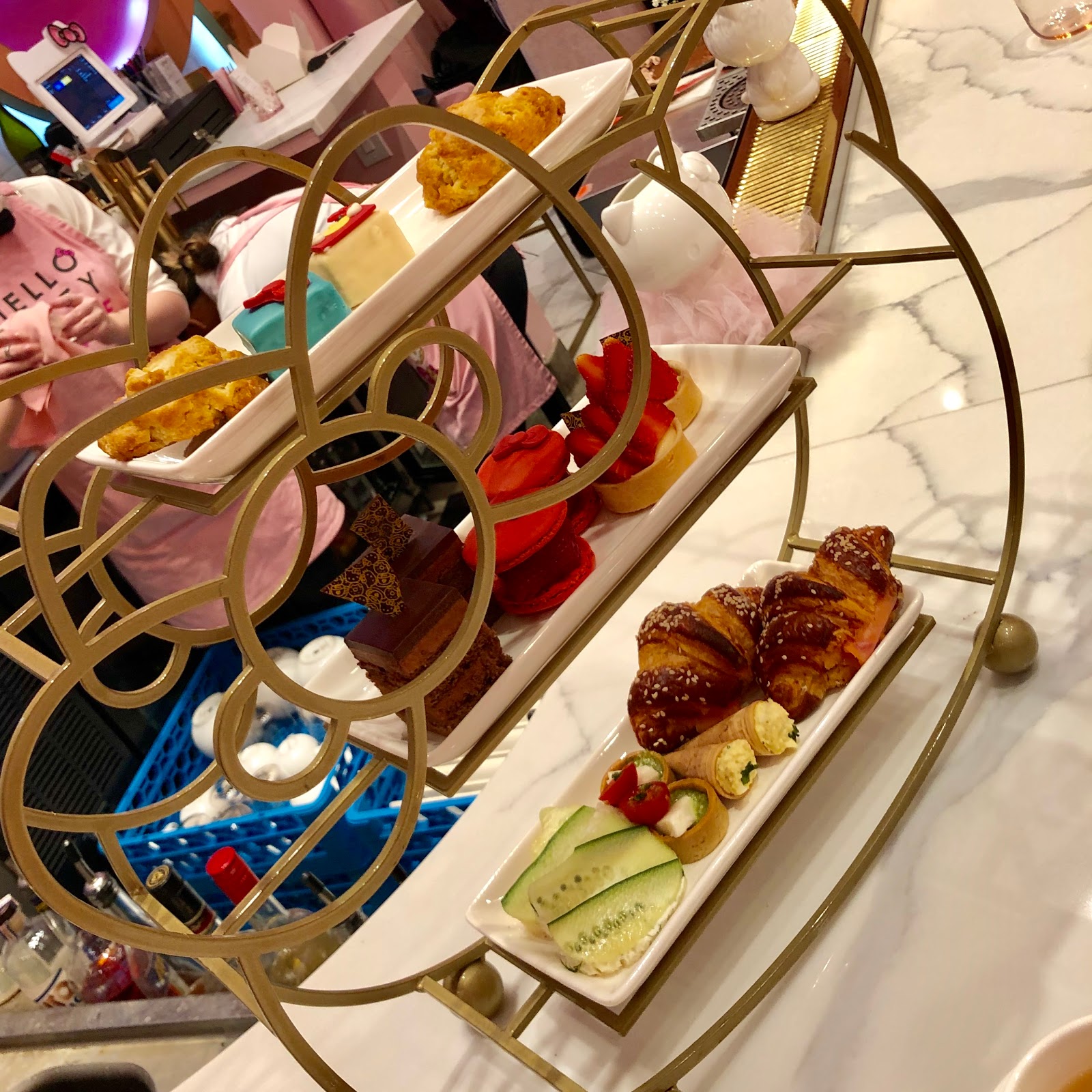 The Beauty of Life: So Much Cuteness: Enjoying Afternoon Tea at The Bow ...