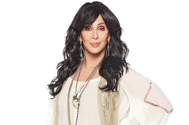 Hoy cumple 74 años la cantante Cher | Long Play 80