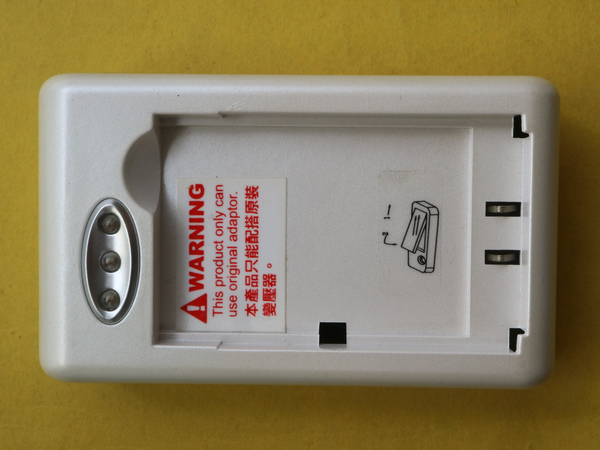 BugWorkShop - 甲蟲工作室: GOKI（高崎）CSGMOE680 鋰離子電池充電器（Lithium-ion Battery ...