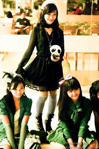 Lil Black Bloody Hood: Shopping For Goth Clothes in the Philippines?