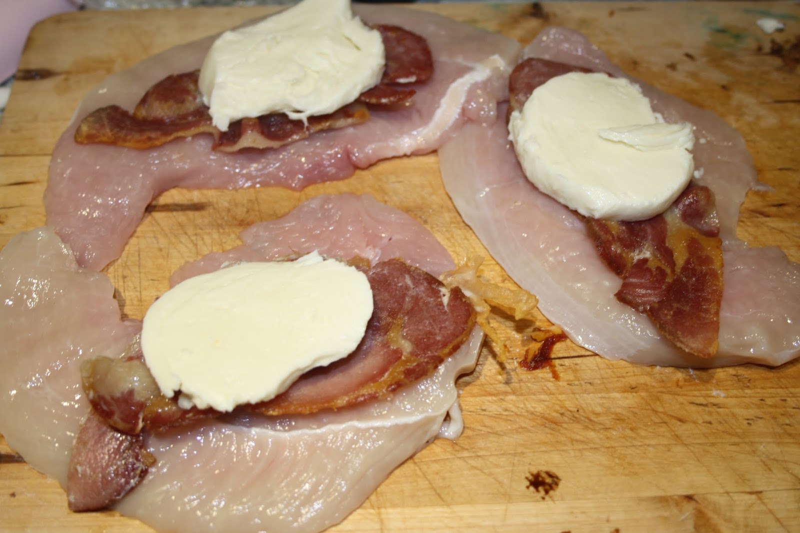 Caroline Makes....: Turkey, bacon and cheese escalopes
