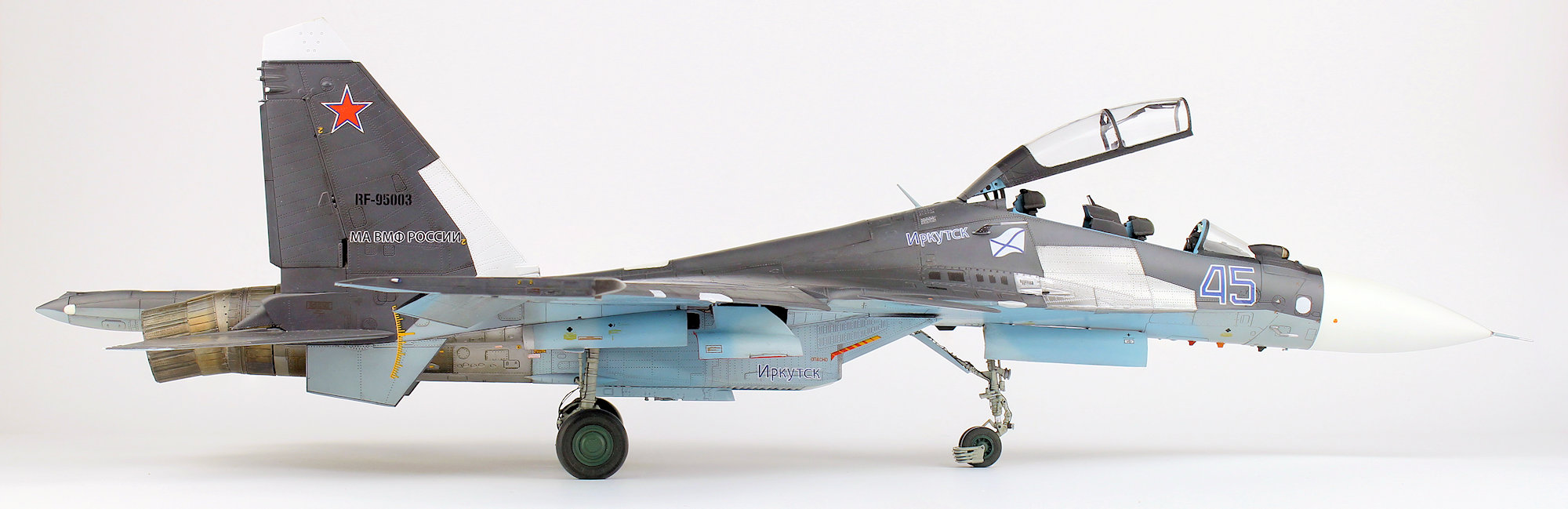 The Modelling News: Sukhoi SU-30SM Flanker C From Kittyhawk 1/48th scale