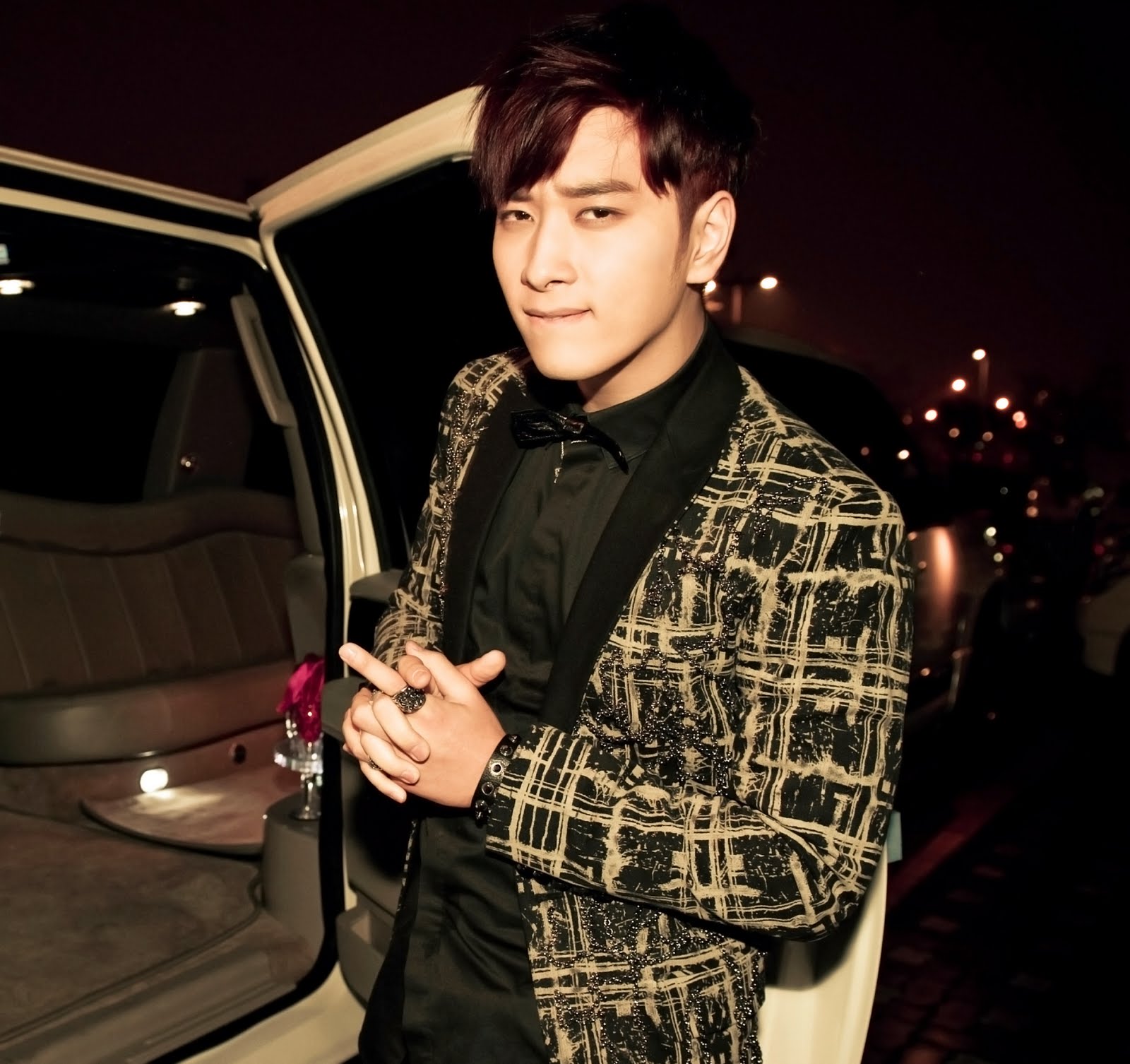 2PM for Hottests: Biodata, Profil, dan Fakta dari Hwang Chansung