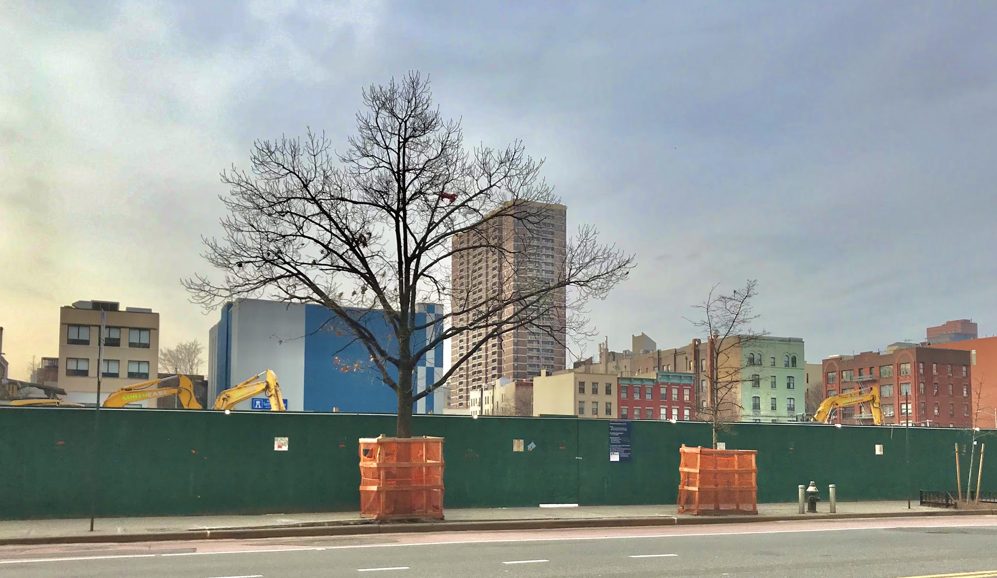 H A R L E M + B E S P O K E: DEMOLITION: END OF THE EAST 125TH PATHMARK