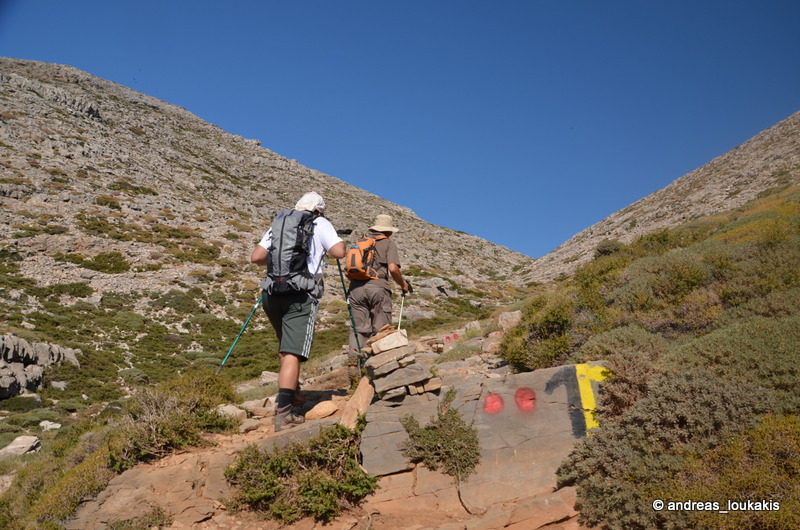 EXPLORE MOUNTAINS: ΣΤΗΝ ΚΟΡΥΦΗ ΤΗΣ ΚΡΗΤΗΣ (ΤΙΜΙΟΣ ΣΤΑΥΡΟΣ ΨΗΛΟΡΕΙΤΗ ...