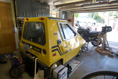 OLD PARKED CARS.: OPC's 3000th Post! 1980 Commuter Vehicles Comuta-Car.