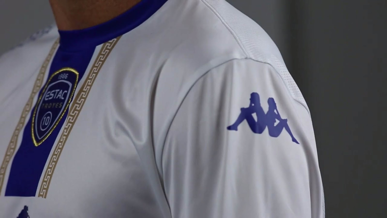 ESTAC Troyes 17-18 Ligue 1 Home & Away Kits Released - Footy Headlines